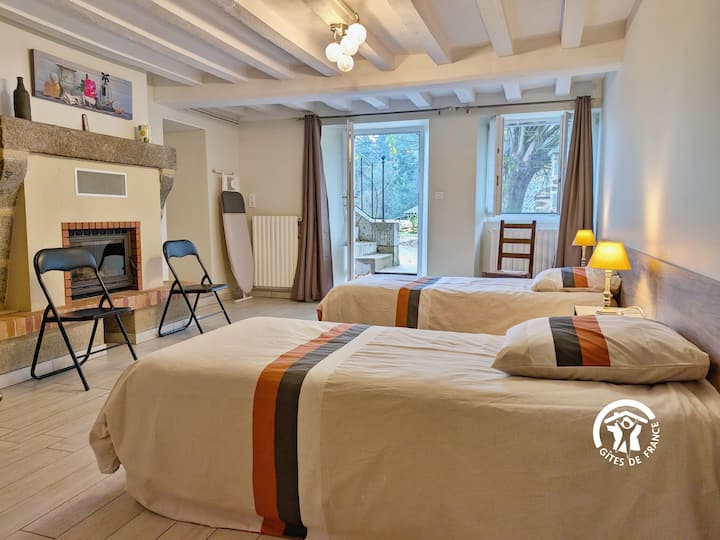 Gîte L'huisserie, 4 Pièces, 6 Pers. - Laval, France