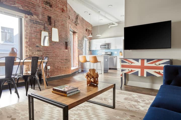 Spacious 4bed Loft | Downtown Boston | Beacon Hill - Revere, MA