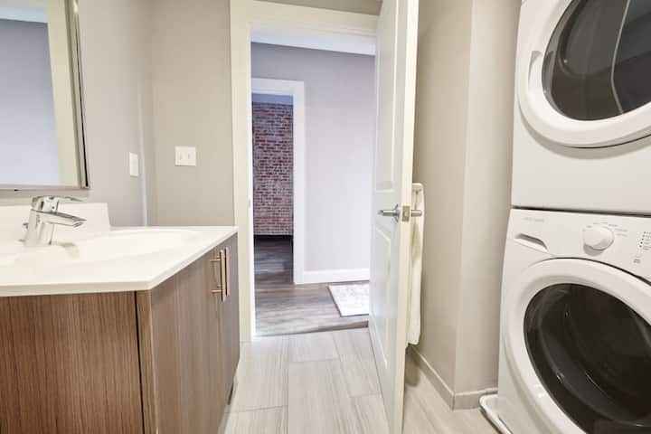 Pet Friendly |  3bd 2ba Flat Steps To Beacon Hill - Boston, MA