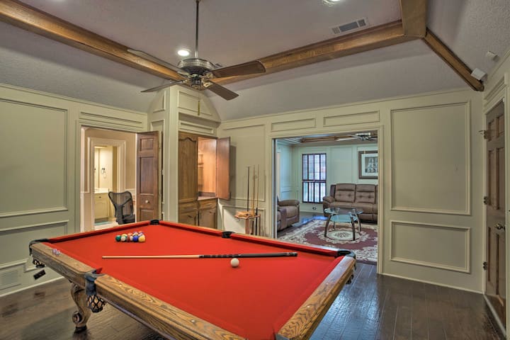 Pool Table, Patio & Grill: Idyllic Mckinney Home - マッキニー, TX