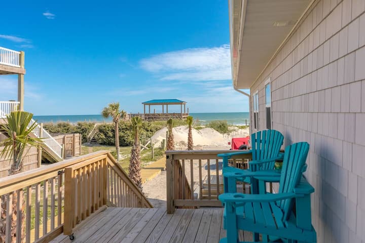 The Bungalows B- Beachfront - Dog Friendly - Gazeb - Topsail Island, NC