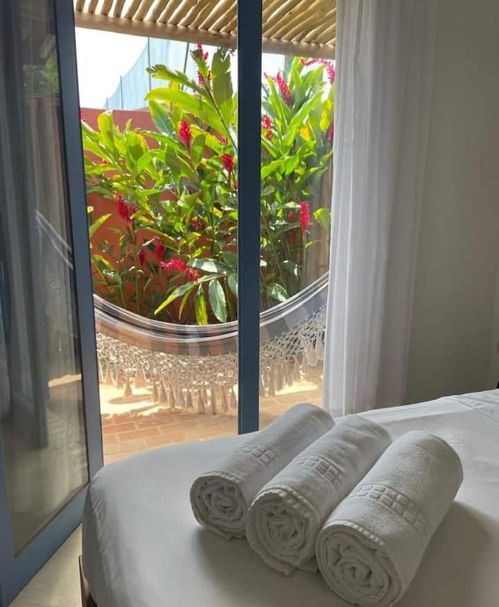 Estúdio Com Varanda Privativa - Ubatuba