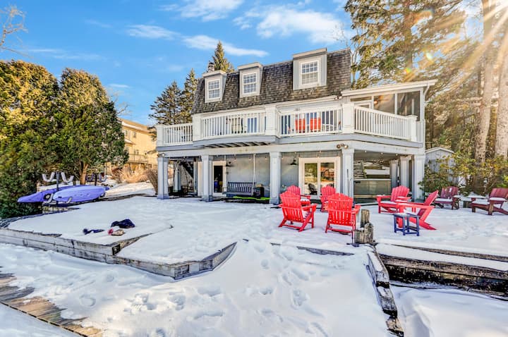 Ski/lake Front/hot Tub/private Dock/views/family - Lake Harmony, PA