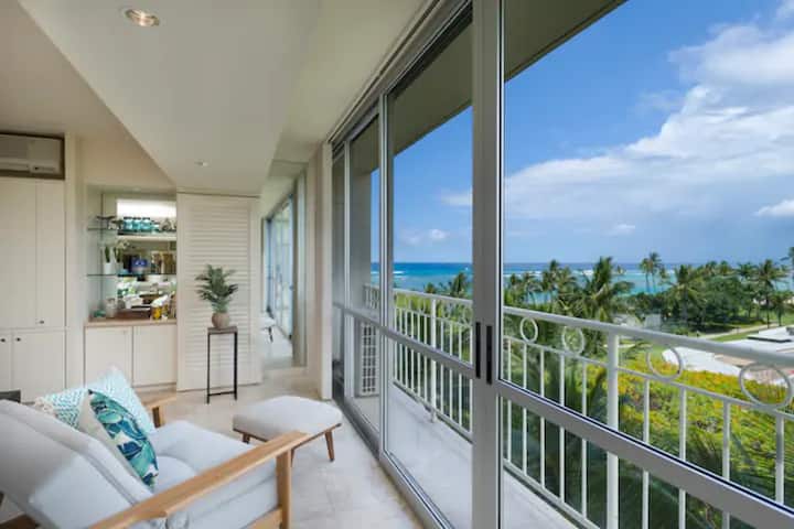 Top 6 Beachfront Airbnbs In Honolulu, Hawaii | Trip101