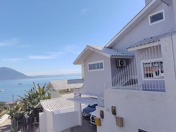 Casa Com Vista Mar, Pôr Do Sol E Spa - Florianópolis