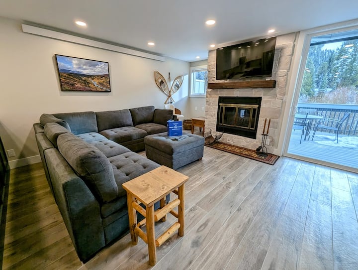 Spacious Condo With A Hot Tub On Site! - Keystone, CO