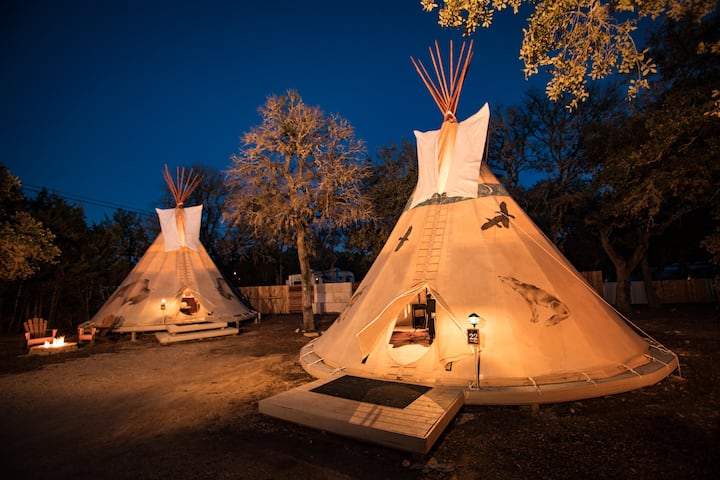 Mystic Quarry Tipi - Canyon Lake, TX