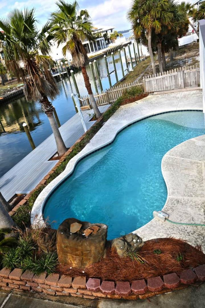 Beachie-private Pool! - Pensacola Beach, FL