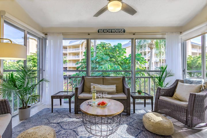 Spacious Lanai | Private | Walk To Sk Beach | Pool - Siesta Key, FL