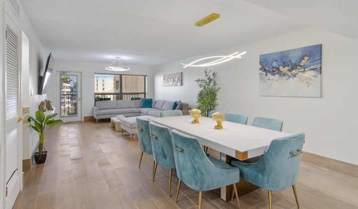 Amazing Views At Beachfront Condo At Saida Towers - South Padre Island