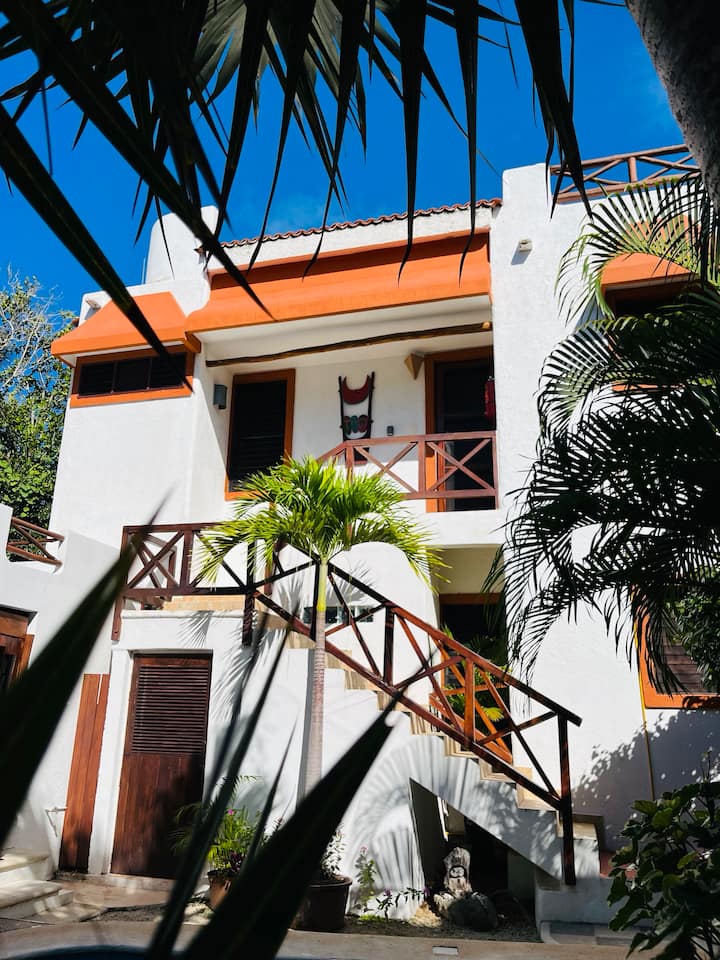 Casa Galeria: Studio 1 With Pool Access - Akumal