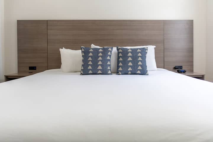Make Your Trip More Enjoyable! 3 Relaxing Units - Steamboat Springs, CO