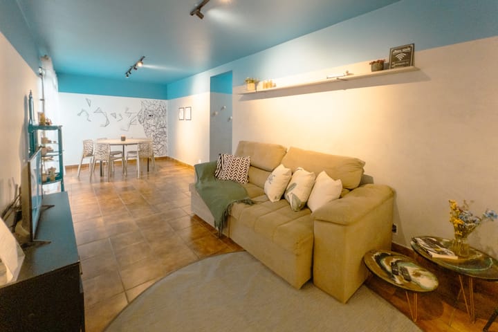 Apto Centro 3 Qts Ar Sensacional! Mc51 - Maringá