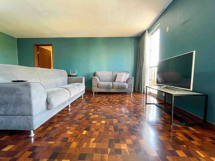 Spacious 3-bedroom Apartment With Air-conditioning In The Center - Sq22 - Maringá