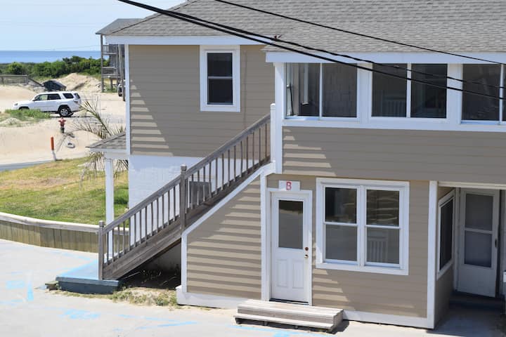 Efficiency Room With Cooking - Avon, NC