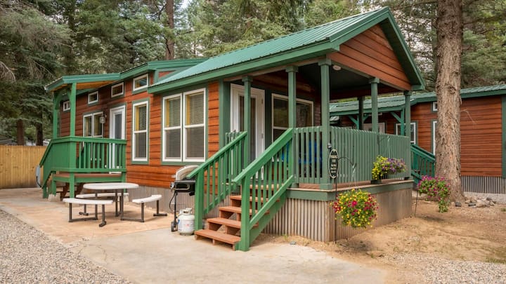 The Wolf Den Cabin #13 - Colorado