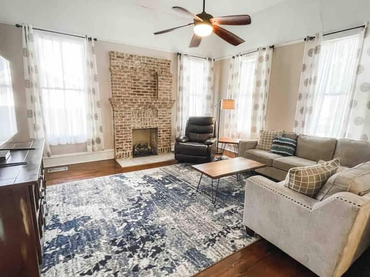 Bright & Cozy 3br | Close To Maxwell Afb - Montgomery, AL