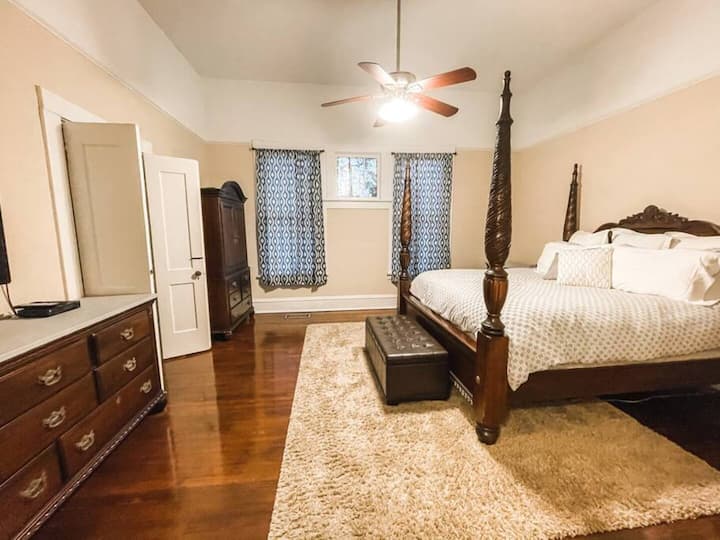 Family 3br Getaway | Near Air Force Base - Montgomery, AL