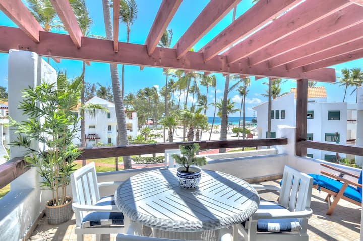 Beautiful Beachfront 2-bdr. Stm D301 - Punta Cana