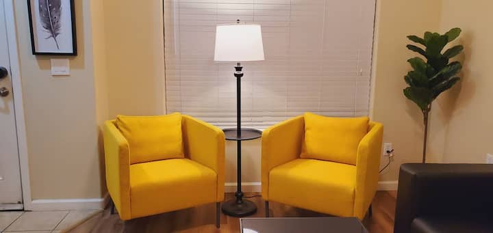 2 Bd, 2.5 Baths, Sleeps 6/b9 - Sparks, NV