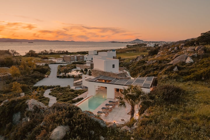 Villa Sorriso -  Beach House, Seaview, Pool - Naxos