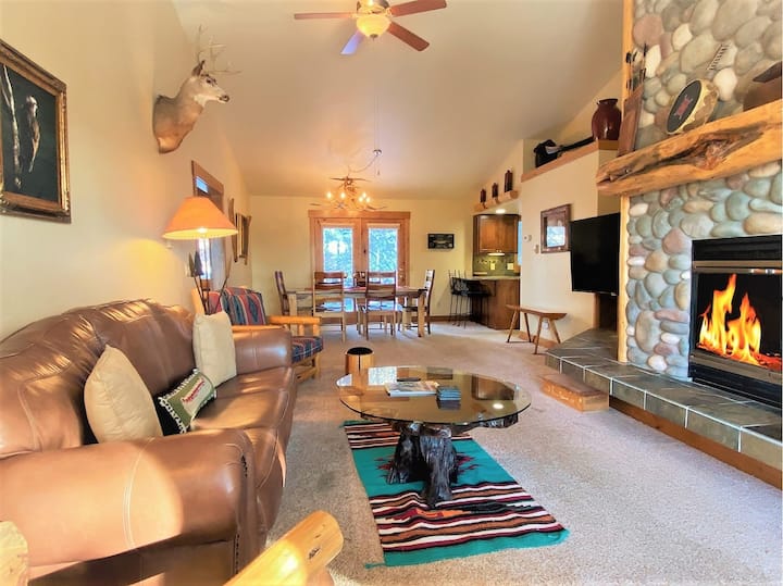 Authentic Montana Mountain Hideaway - Whitefish, MT