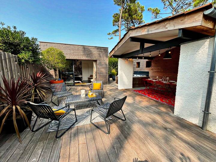 Villa Pour 8 Personnes Avec Jardin Et Jacuzzi à La - Lacanau Océan