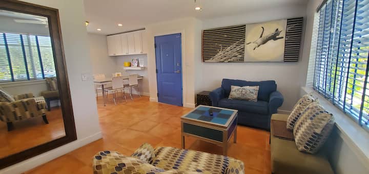 Central, Quiet And Beautifully Decorated #1 - Fort Lauderdale, FL