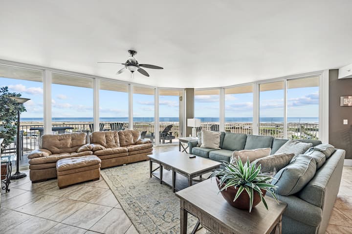 Four Bedroom Family-friendly Condo - Orange Beach, AL