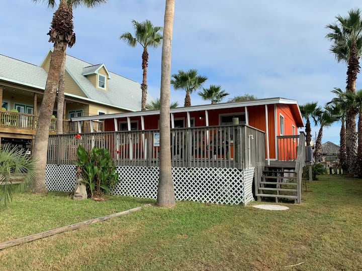 619sc Pet Friendly, Golf Cart Access, Porch - Port Aransas, TX