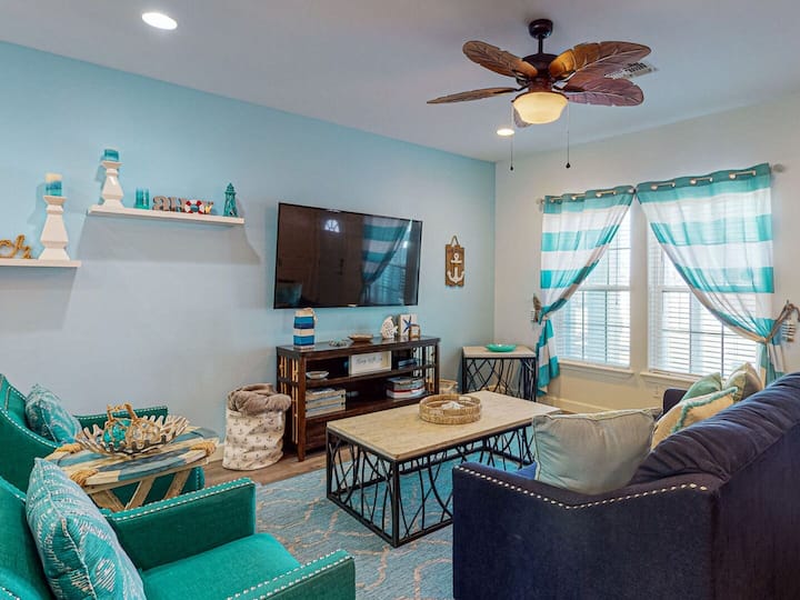 Bh212 Shared Pool, Golf Cart Accessible - Port Aransas, TX