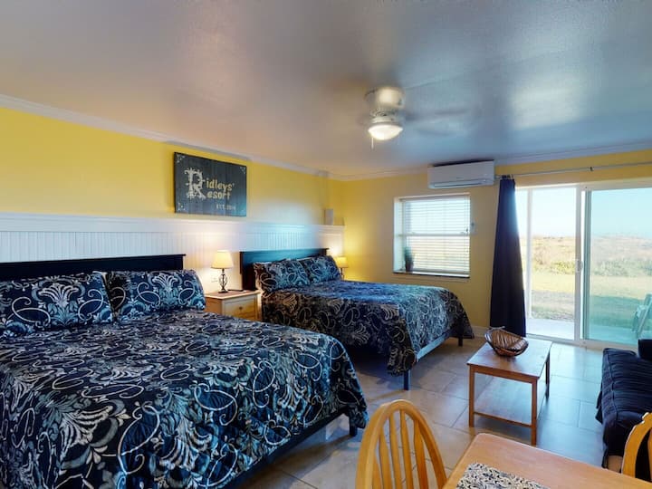 Ir125- 1br / 1ba Condominio Recién Remodelado En El Primer Piso - Port Aransas, TX