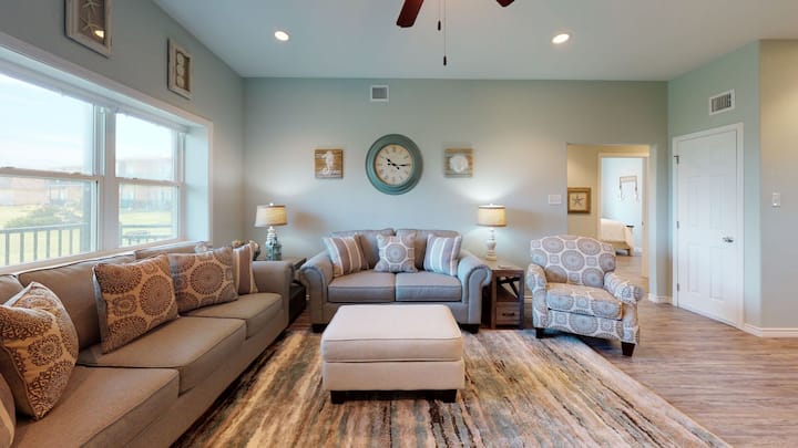 Ir45 Walk To Sandfest, Shared Pools, Board Walk - Port Aransas, TX