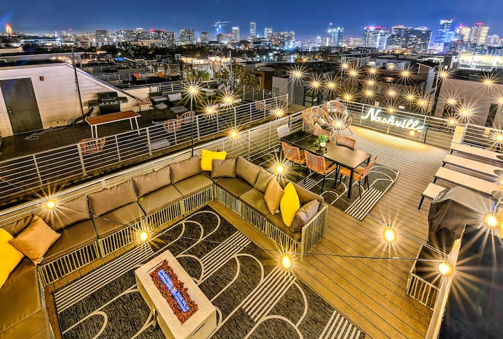 4 Bedroom, 4 Bath, Best Views In Town, 15 Beds