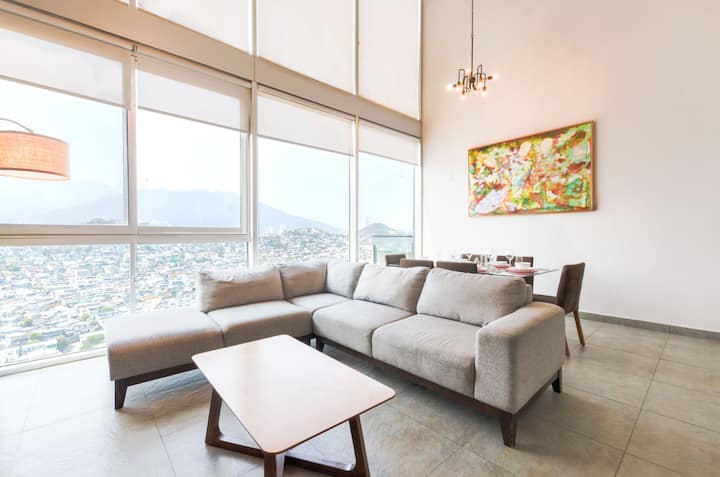 Luxury In South Mty! Parking, 5 Beds 6 Ppl 3br2br - Monterrey