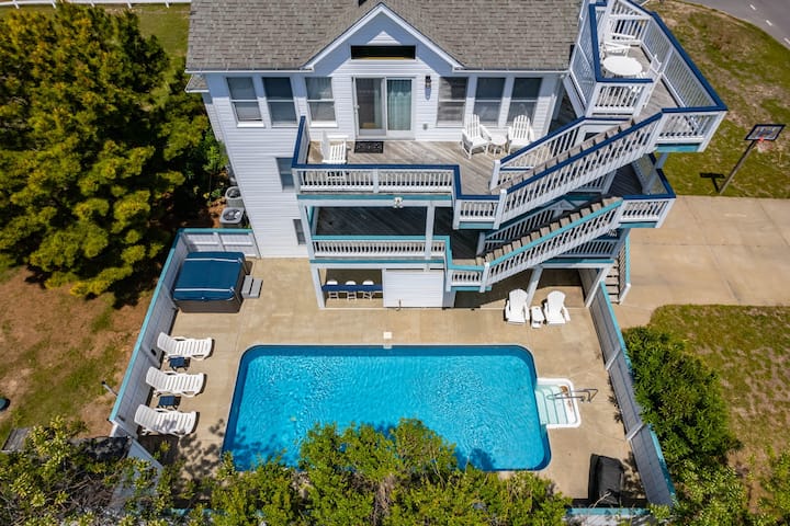 Out Of The Blue 8 Bedroom Home W/ Heated Pool! - Caroline du Nord