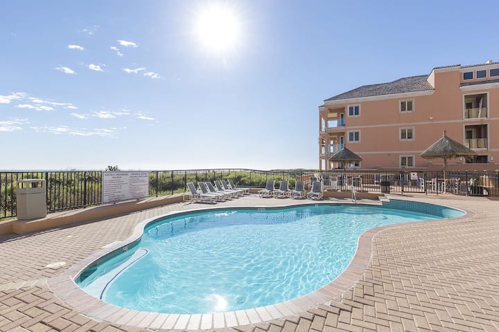 Suntide Ii #103 | Beachfront Condo Heated Pool - South Padre Island