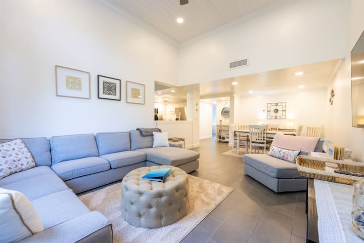 1121 Beach Walker - Jacksonville