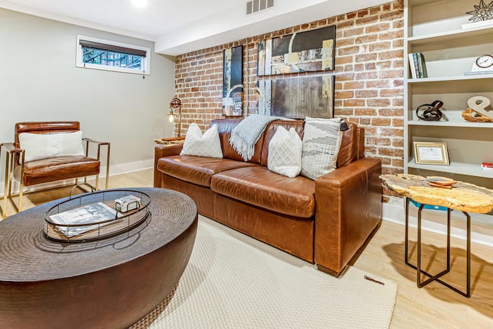 Modern Garden Apt On Jones By Lucky Savannah - Savannah, GA