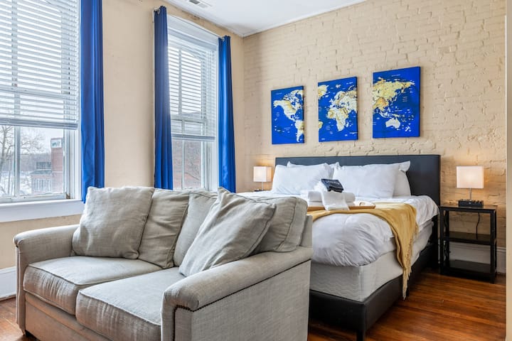 Stay On Main Historic Studio - Ameristar Casino Resort Spa St. Charles