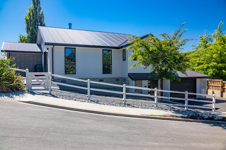 Rolki House - Hanmer Springs Holiday Home - Hanmer Springs
