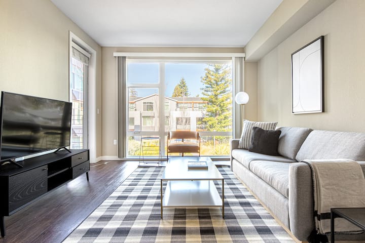 Deluxe Mountain View 1br W/ Pool + Gym, Near Target + Tj, By Blueground - Mountain View, CA