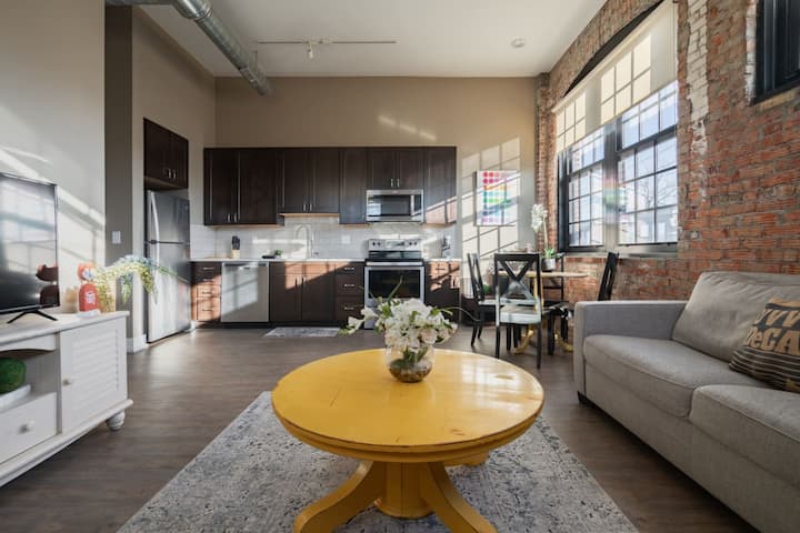 Ej Thomas Apt. - Short North W/ Free Parking - Ohio