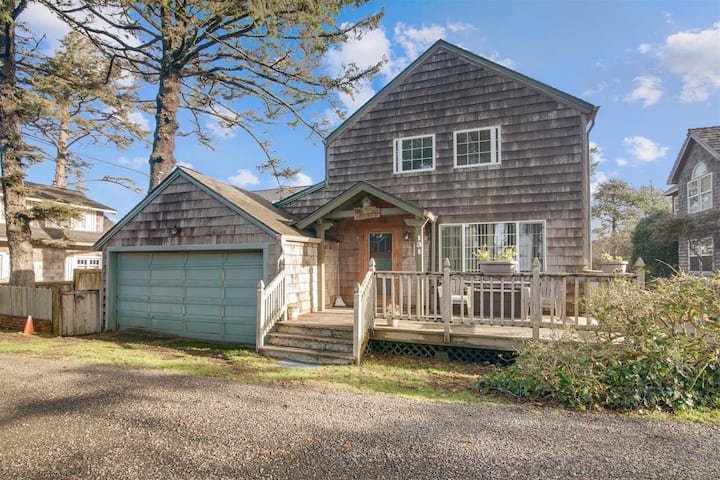 The Walter House - Cannon Beach, OR