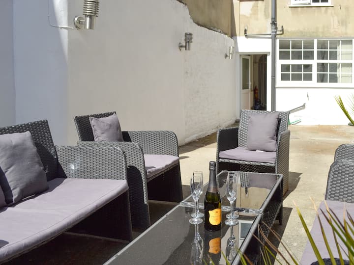 4 Bedroom Accommodation In York - York