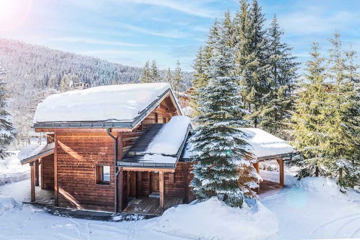 200m Des Pistes | Chalet Privé + Jacuzzi + Parking - Courchevel, France