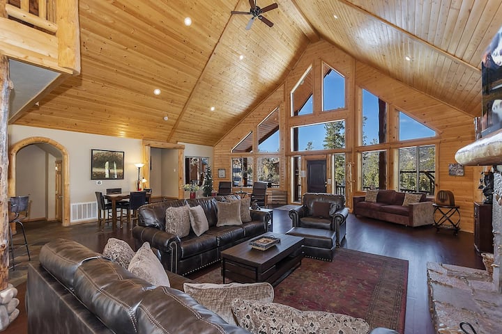 Golden Oak Estate: Near Lake! Mountain Views! - Big Bear, CA