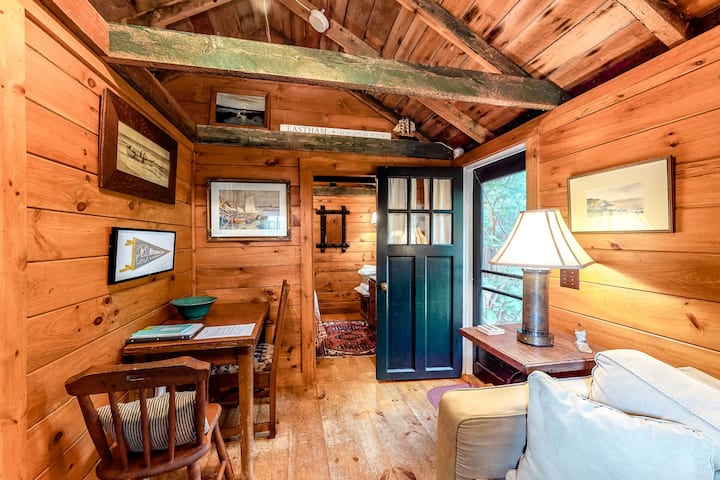 Charming 1br Cottage | Dog Friendly | Near Beach - Eastham, MA