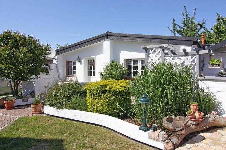Maison De Vacances à Zempin Avec Jardin - Zempin