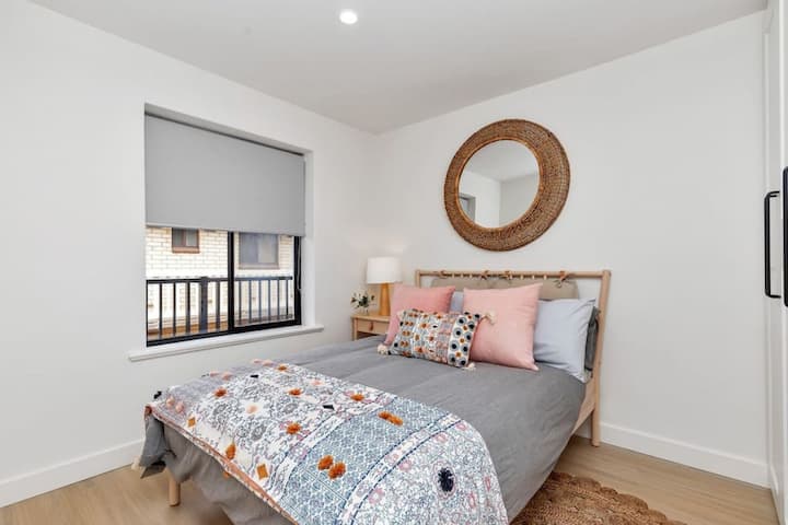 Mint At Sea Mist Wifi Nespresso Beach - Adelaide